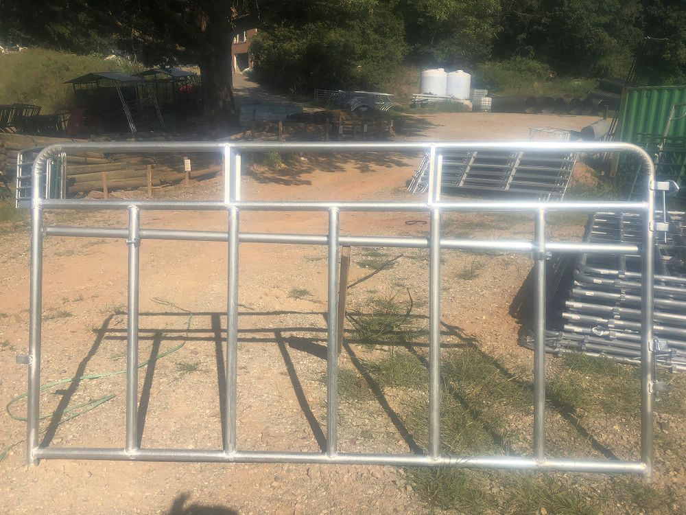 Creep Panel 10' x 2 galvanized 60" Tall w/ Adj. height bar – Agcare ...